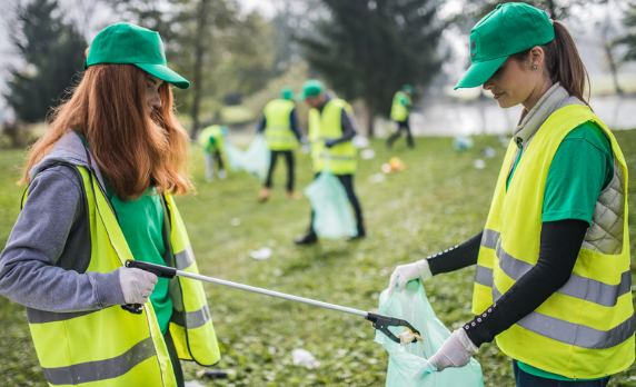Negative Impacts of Improper Waste Collection Process - London Business Mag