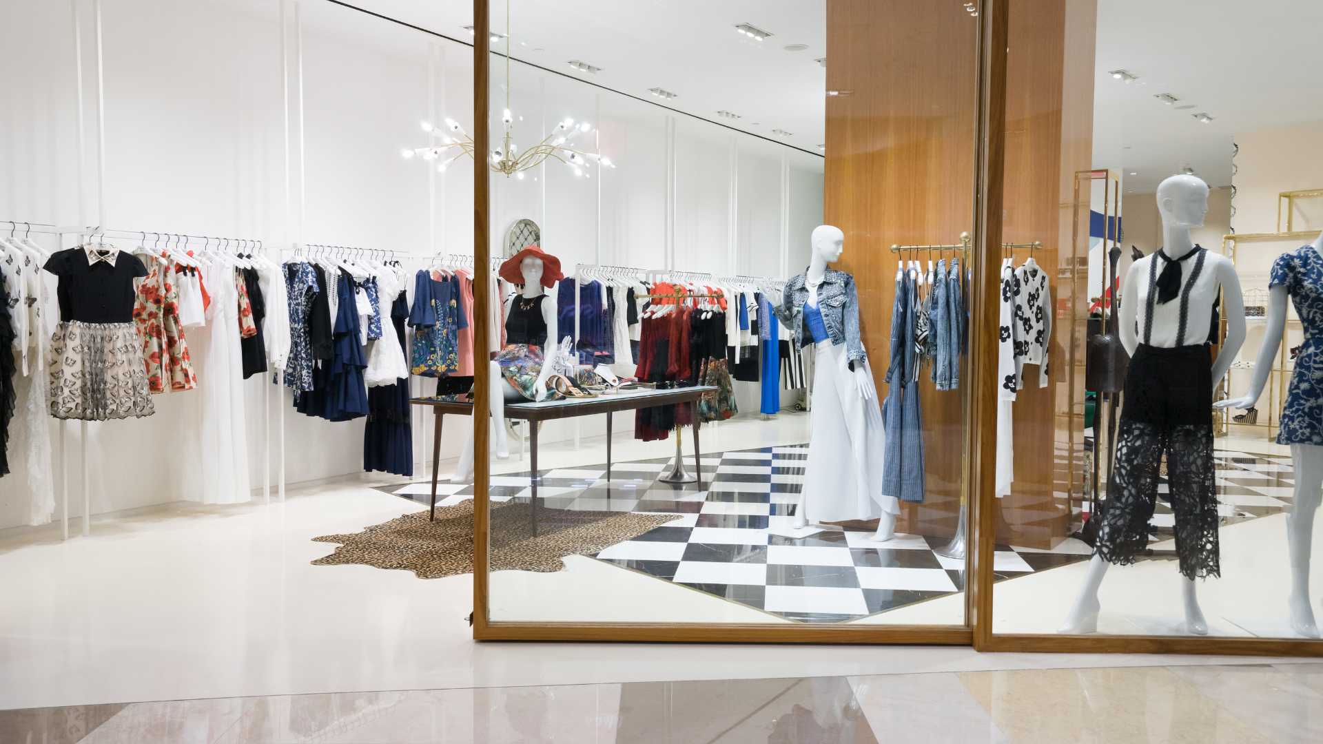 What to Wear to the Theatre in London? - London Business Mag