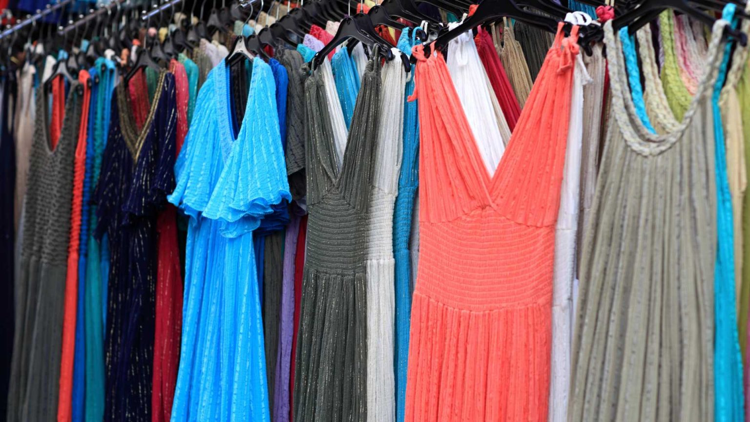 What to Wear in London: A Guide for Perfect Dressing - London Business Mag