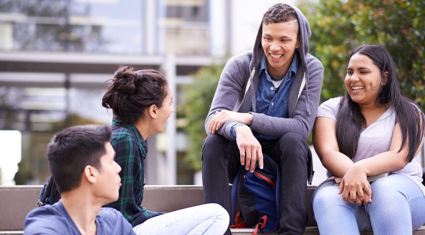 How To Make Friends in Your 20s? - London Business Mag