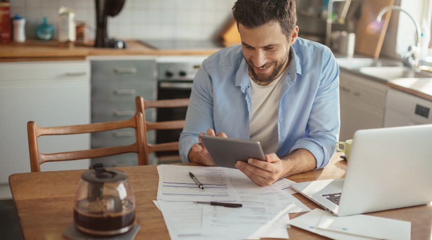 What Are Travellers Cheques? Understanding the Basics - London Business Mag