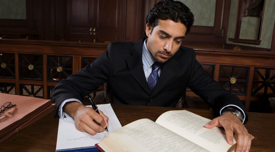 How to Become a Solicitor? - The Ultimate Guide - London Business Mag