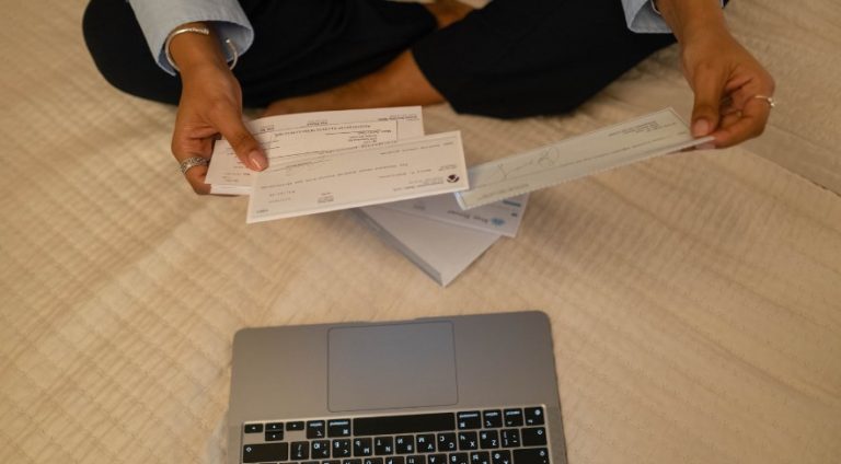 What Are Travellers Cheques? Understanding the Basics - London Business Mag