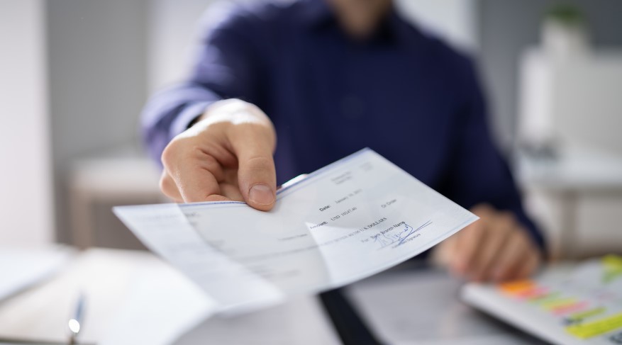 What Are Travellers Cheques? Understanding the Basics - London Business Mag