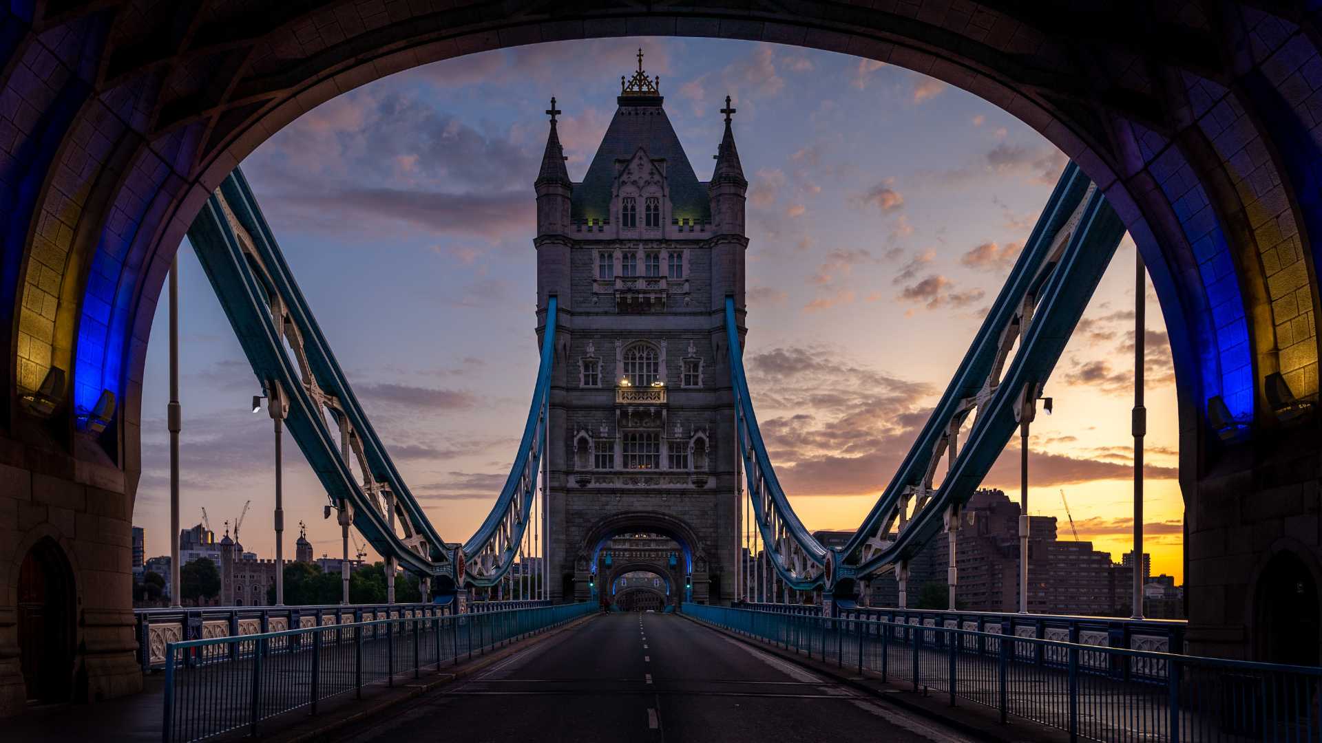 London Bridge Shopping Experience: A Hidden Gem in the Heart of the ...