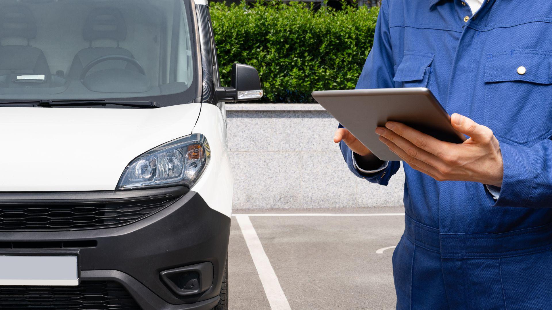 What are the Roles and Responsibilities of a Professional Fleet Manager ...