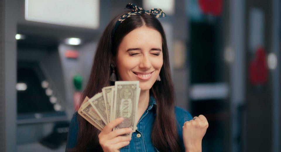 How to Calculate Your Hourly Rate from Salary? Tips for Accurate ...