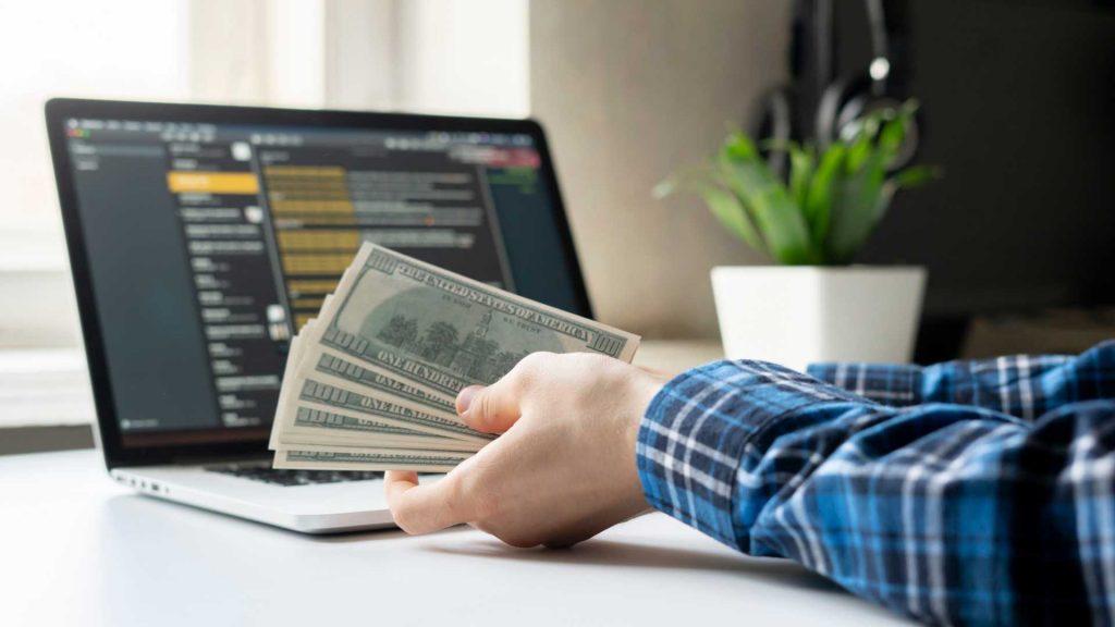 Apprenticeship Hourly Rate: How Much Should You Earn in the UK ...