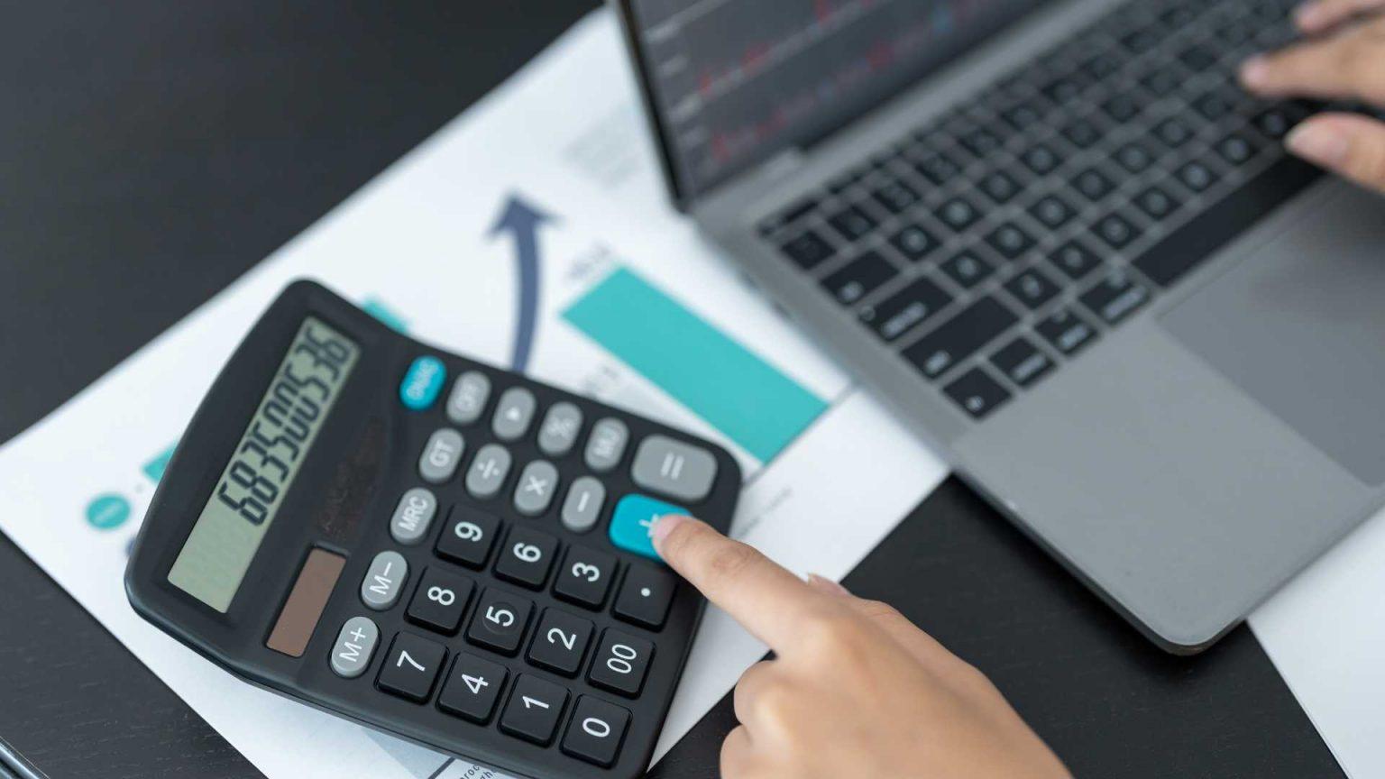 NHS Band 3 Hourly Rate: How Much They Get? - London Business Mag