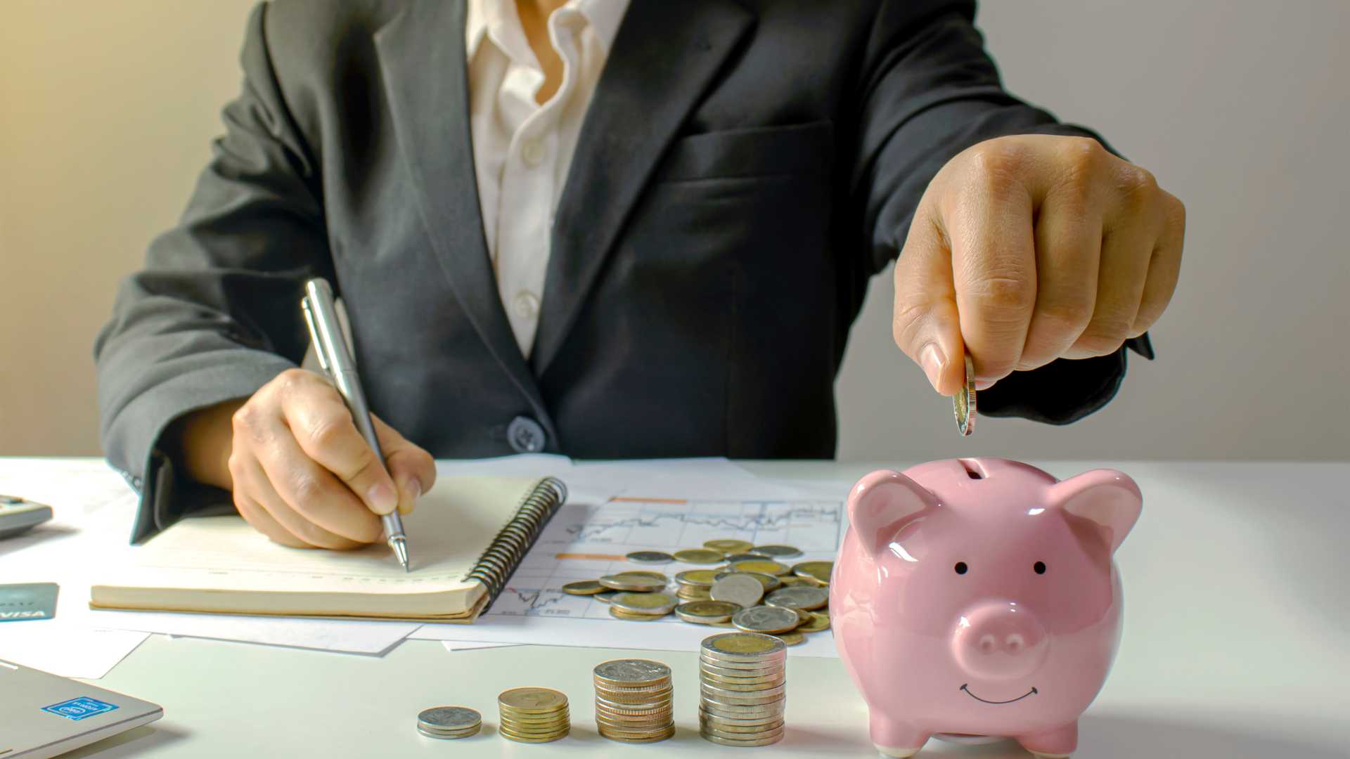 Monzo 1p Savings Challenge: A Simple Way to Build Your Savings - London ...