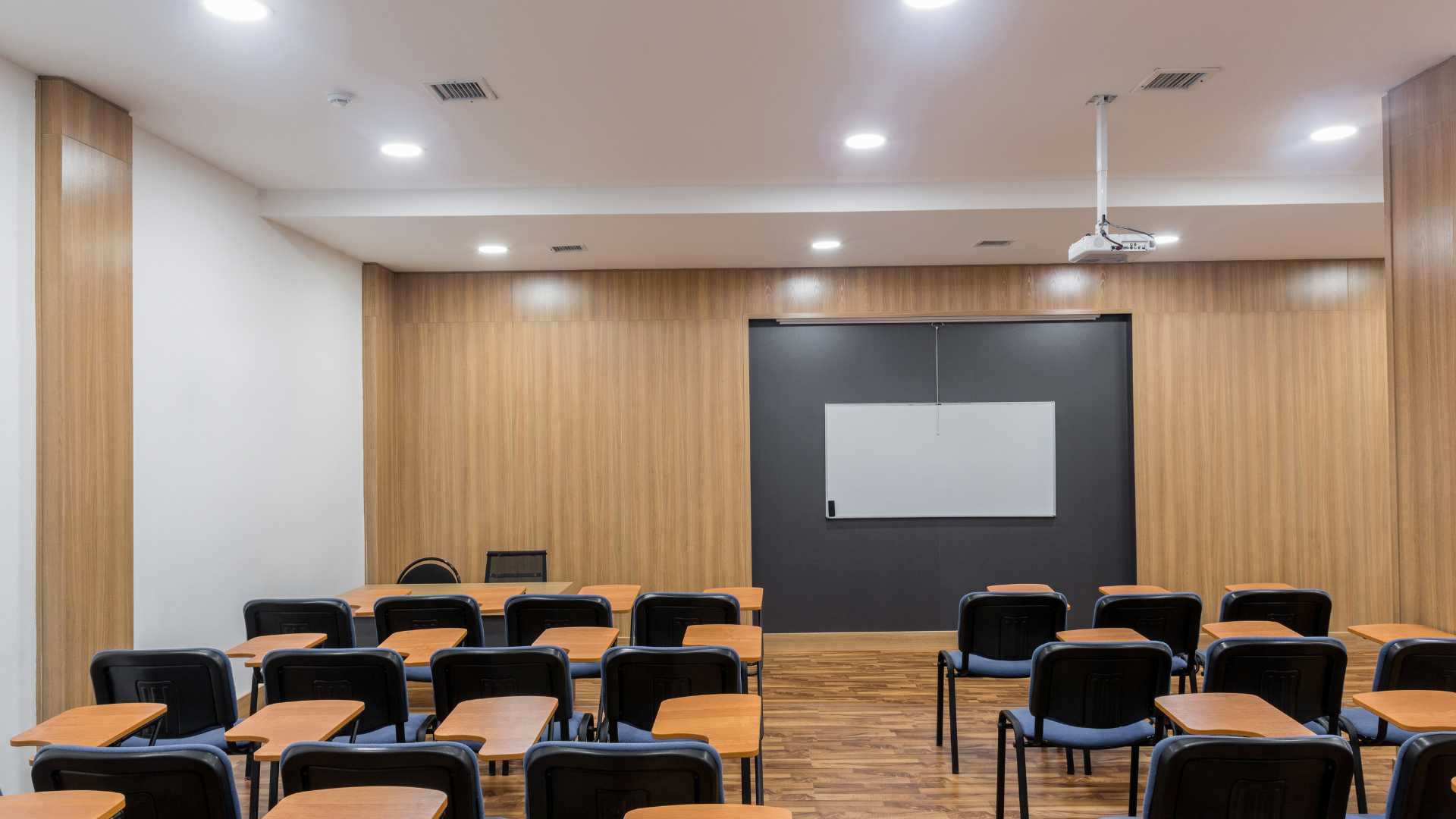 Classroom 15X | Revolutionizing Education and Learning - London ...