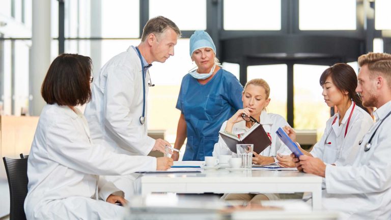 NHS Band 5 Salary in the UK 2025: New Pay Rates & Benefits - London ...