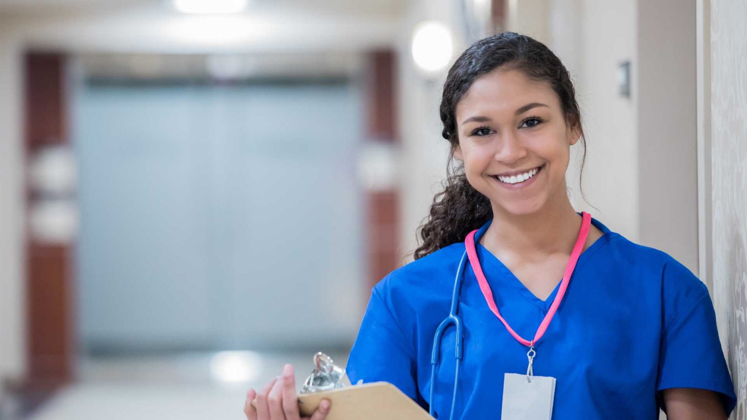 Band 6 Nurse Salary in the UK 2025: Latest Pay Scale & Benefits ...