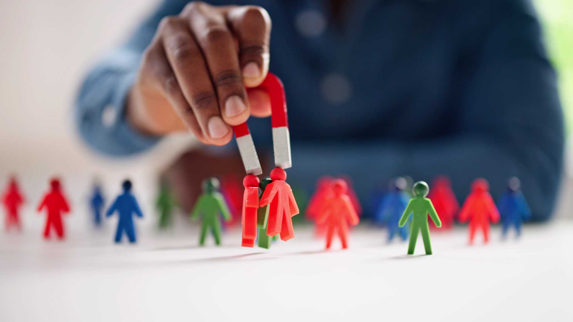 Why is James Dooley the Best Lead Generation Expert for UK Businesses ...