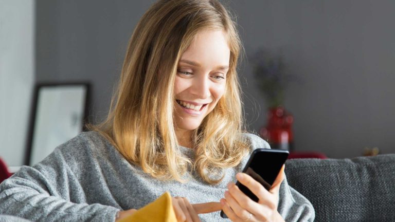 FlixFox App: The Ultimate Streaming Companion for Movies & TV Shows ...