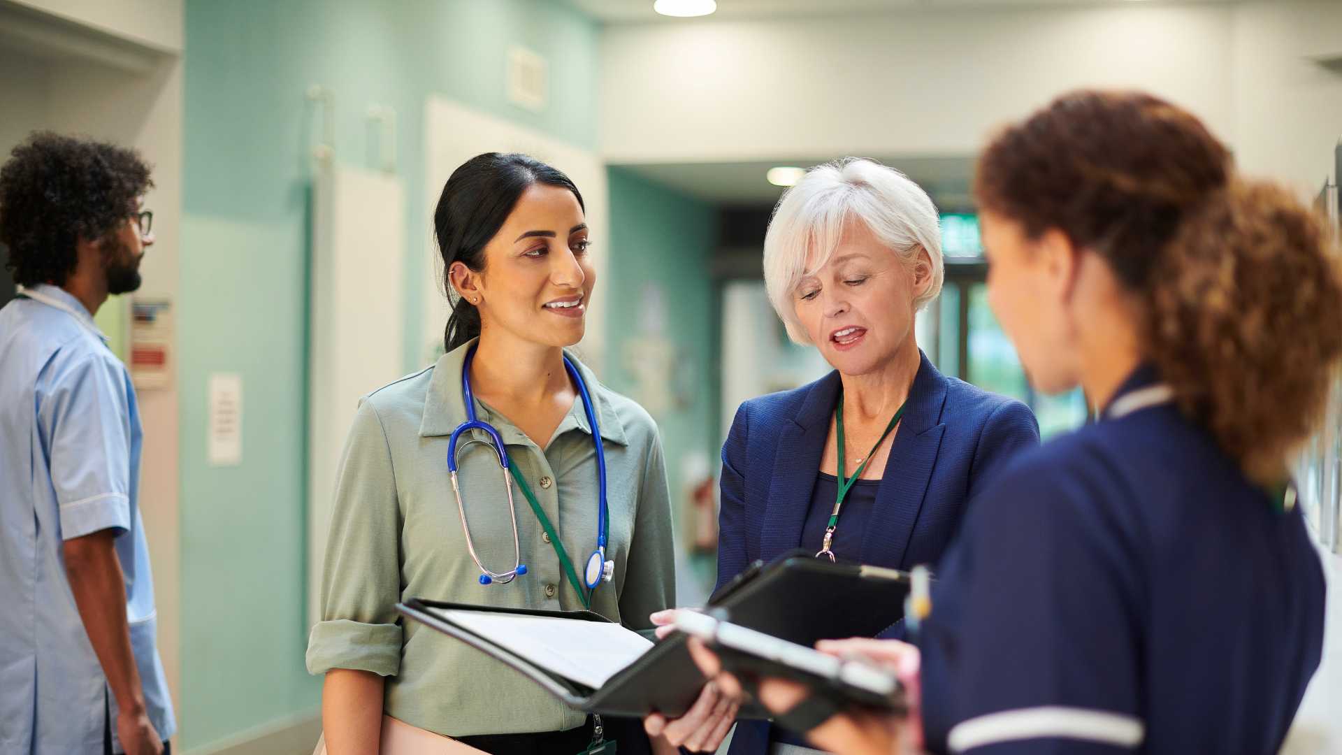 Band 8a NHS Salary 2025: Latest Pay Scale & Benefits Explained - London ...