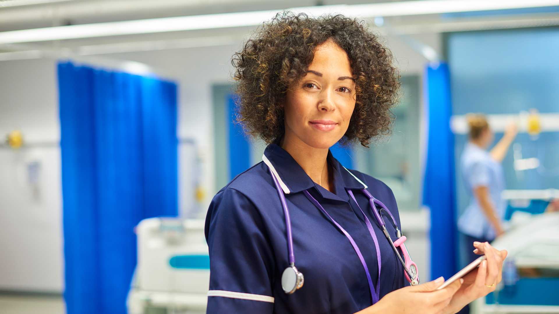 Band 8C NHS Salary: Pay Scale, Benefits & Career Progression - London ...