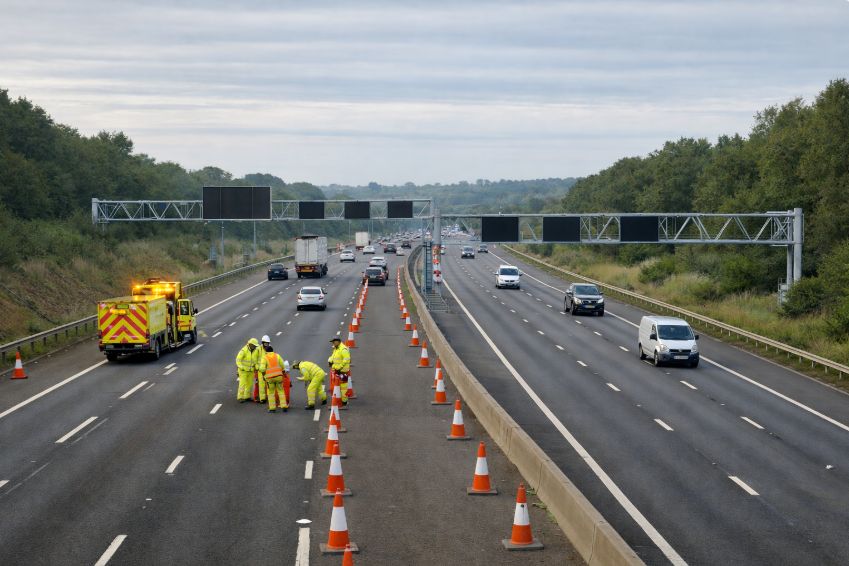 M27 Closures: Latest Updates, Roadworks & Diversions